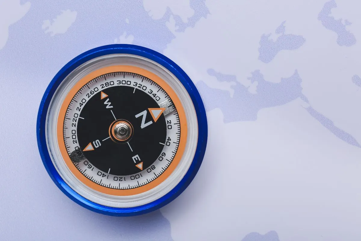 Cardinal & Diagonal Directions in Vastu: Meaning & Significance